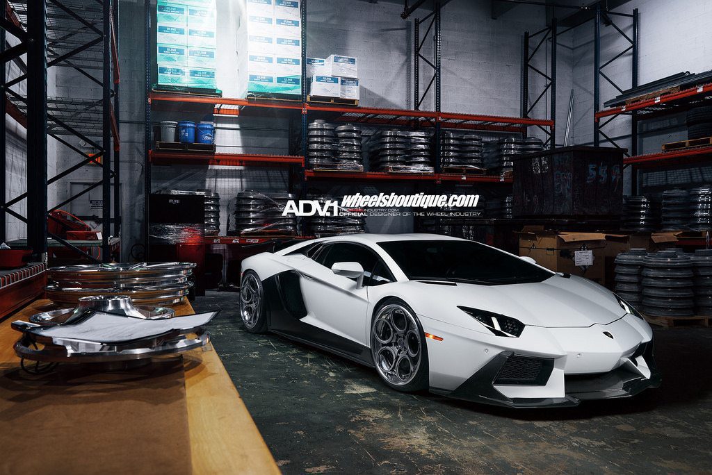 Lamborghini Aventador Updated With Carbon Fiber And Wheels